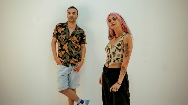 Melis Karaduman & Veys Çolak Ortaklığından Yeni Akustik Tekli: Melis Karaduman & Veys Çolak Ortaklığından Yeni Akustik Tekli:
